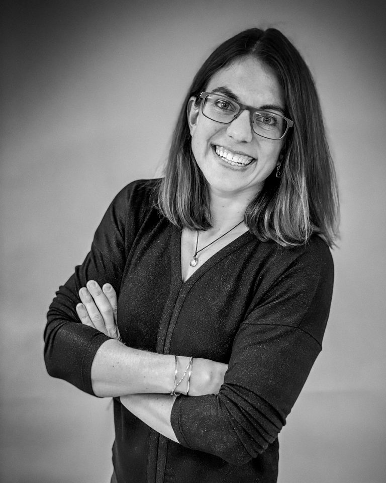 Implantoplasty as adjunct to the surgical treatment of peri-implantitis